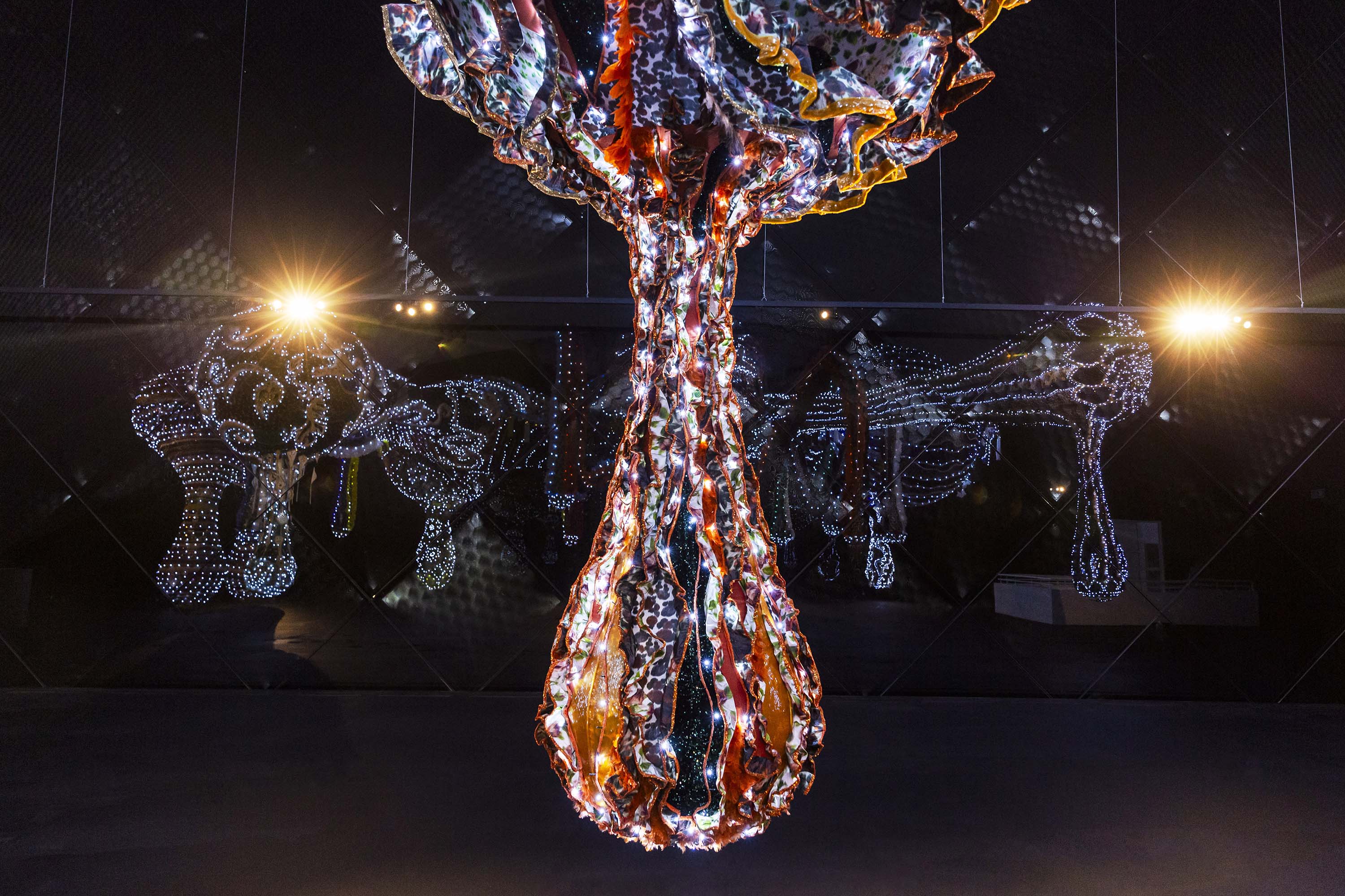 Joana Vasconcelos é tema da edição de maio do Arte para Maiores no MON ...