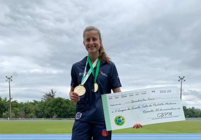 Bolsista pelo Paraná, Isabela Abreu é campeã brasileira e destaque no ...